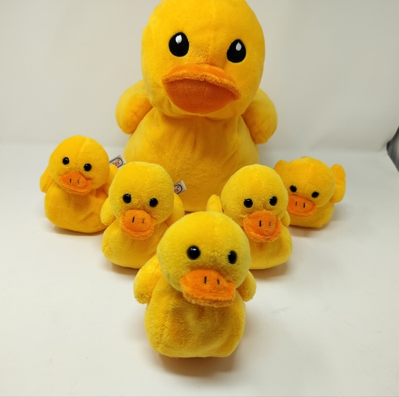 pretex | Toys | Prextex Carry Along Plush Duck 5 Little Plush Ducklings ...